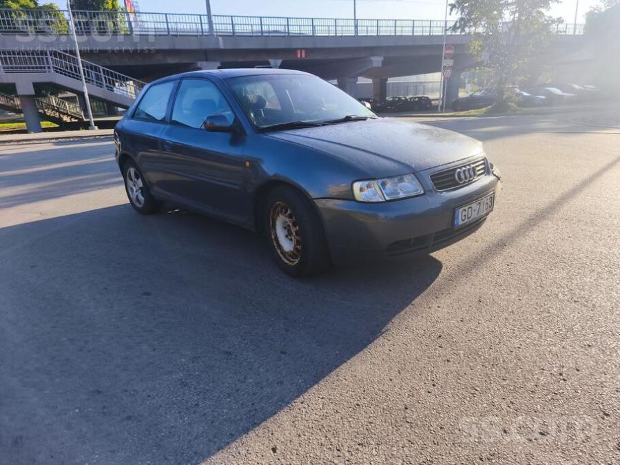 Pelēks Audi A3 2000 Rīga, ar dzinēja tilpumu 1.80 L un nobraukumu 260 tūkst. km par 250 €, foto 3 vietnē AUTOMOTO.COM.LV