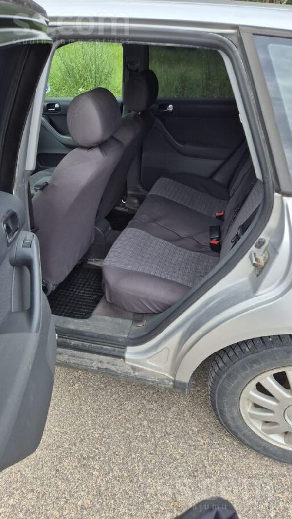 Grey Audi A3 2000 in Valmiera, with an engine capacity of 1.60 L and mileage of 271 thousand km for 890 €, photo 10 on AUTOMOTO.COM.LV