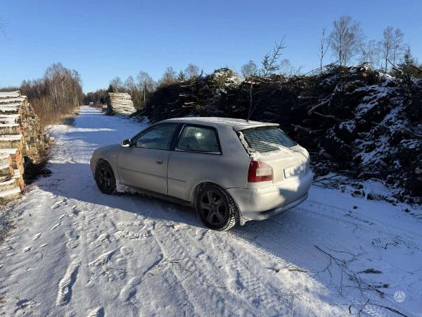 Pelēks Audi A3 2001 Šauļi, ar dzinēja tilpumu 1.90 L un nobraukumu 299 tūkst. km par 1750 €, foto 1 vietnē AUTOMOTO.COM.LV