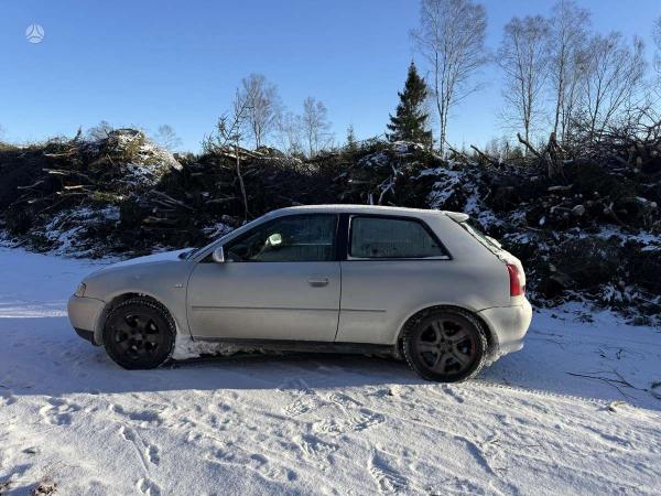 Pelēks Audi A3 2001 Šauļi, ar dzinēja tilpumu 1.90 L un nobraukumu 299 tūkst. km par 1750 €, foto 2 vietnē AUTOMOTO.COM.LV