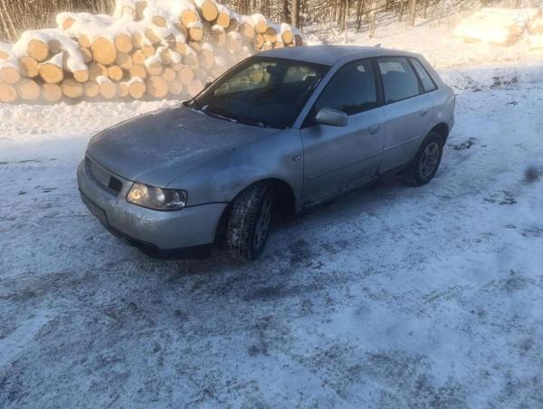 Pelēks Audi A3 2001 Viļņa, ar dzinēja tilpumu 1.90 L un nobraukumu 999 tūkst. km par 480 €, foto 3 vietnē AUTOMOTO.COM.LV