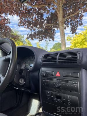 Pelēks Audi A3 2001 Saldus, ar dzinēja tilpumu 1.60 L un nobraukumu 332 tūkst. km par 1570 €, foto 7 vietnē AUTOMOTO.COM.LV