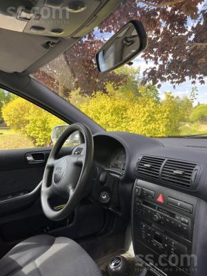 Pelēks Audi A3 2001 Saldus, ar dzinēja tilpumu 1.60 L un nobraukumu 332 tūkst. km par 1570 €, foto 9 vietnē AUTOMOTO.COM.LV