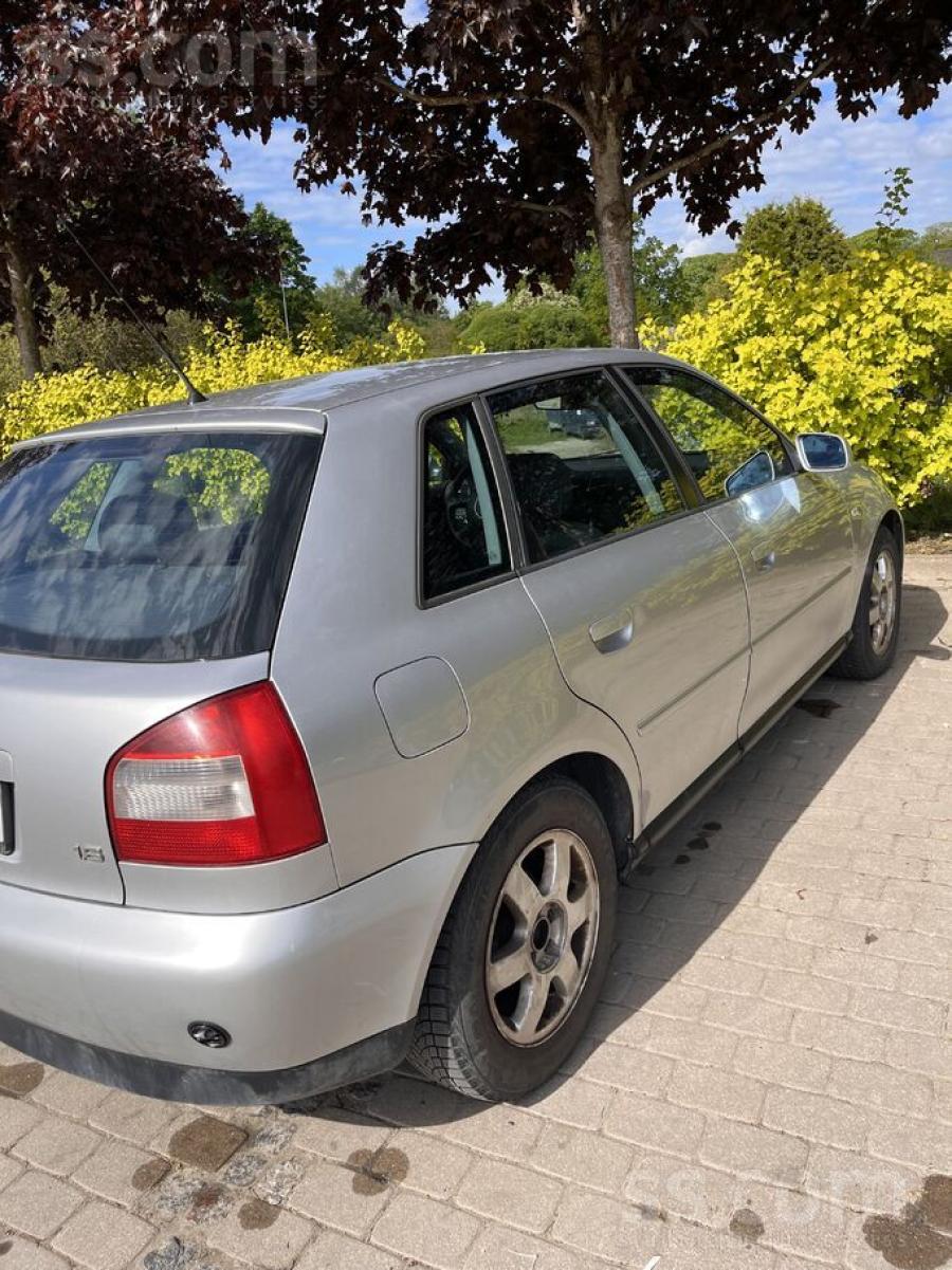 Pelēks Audi A3 2001 Rīga, ar dzinēja tilpumu 1.60 L un nobraukumu 332 tūkst. km par 1470 €, foto 3 vietnē AUTOMOTO.COM.LV