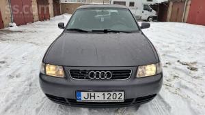 Grey Audi A3 2001 in Daugavpils, with an engine capacity of 1.80 L and mileage of 376 thousand km for 1290 €, photo 3 on AUTOMOTO.COM.LV