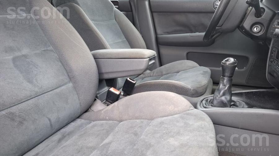 Grey Audi A3 2001 in Daugavpils, with an engine capacity of 1.80 L and mileage of 376 thousand km for 1290 €, photo 12 on AUTOMOTO.COM.LV