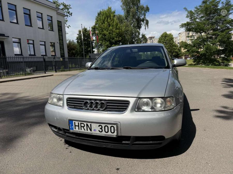 Pelēks Audi A3 2001 Kauņa, ar dzinēja tilpumu 1.90 L un nobraukumu 310 tūkst. km par 1350 €, foto 3 vietnē AUTOMOTO.COM.LV