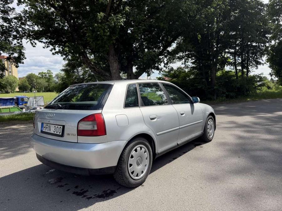 Pelēks Audi A3 2001 Kauņa, ar dzinēja tilpumu 1.90 L un nobraukumu 310 tūkst. km par 1350 €, foto 6 vietnē AUTOMOTO.COM.LV
