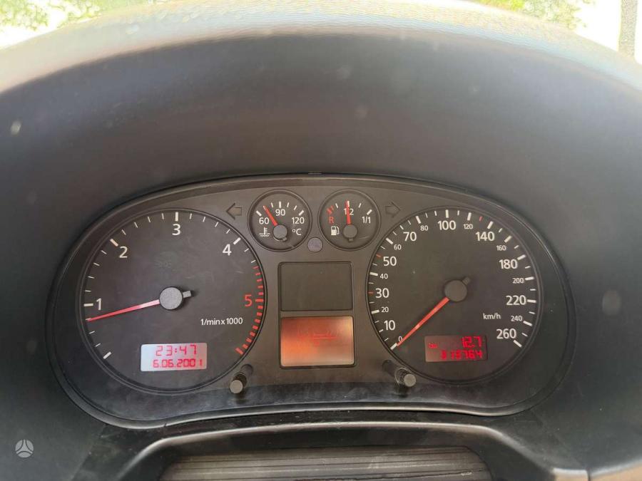 Pelēks Audi A3 2001 Kauņa, ar dzinēja tilpumu 1.90 L un nobraukumu 310 tūkst. km par 1350 €, foto 15 vietnē AUTOMOTO.COM.LV