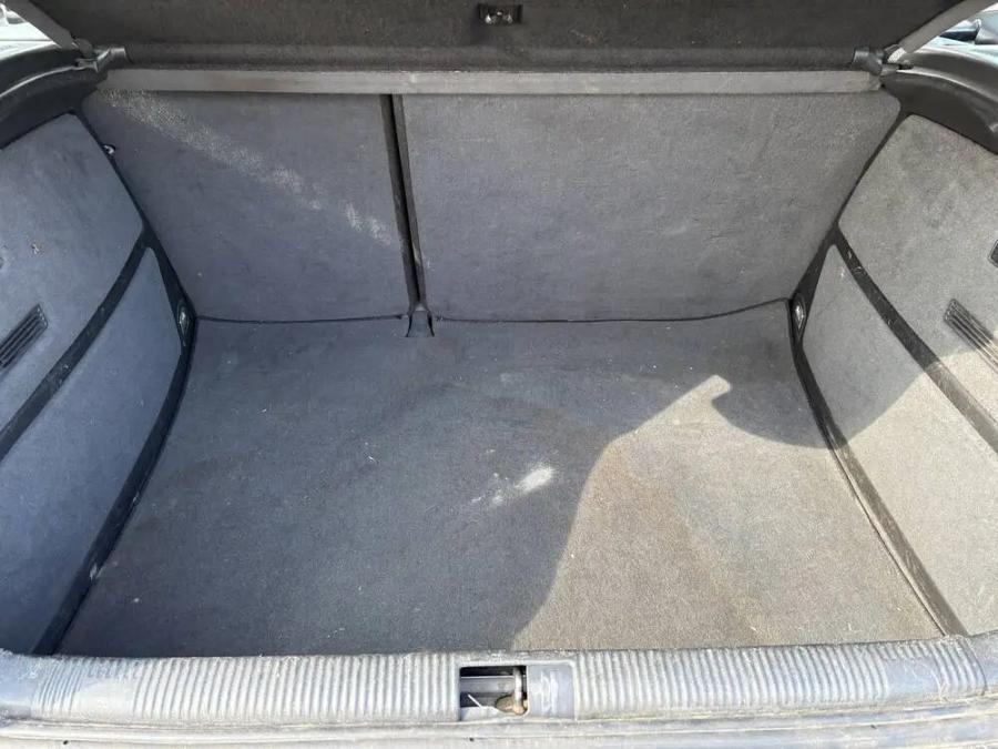 Grey Audi A3 2001 in Daugavpils, with an engine capacity of 1.60 L and mileage of 269 thousand km for 1350 €, photo 25 on AUTOMOTO.COM.LV
