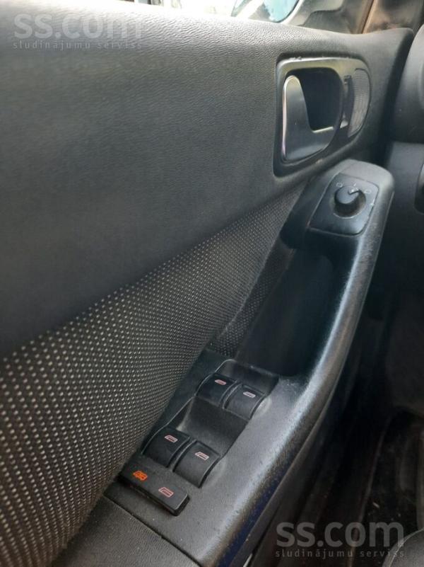 Grey Audi A3 2001 in Madona, with an engine capacity of 1.90 L and mileage of 373 thousand km for 1500 €, photo 6 on AUTOMOTO.COM.LV