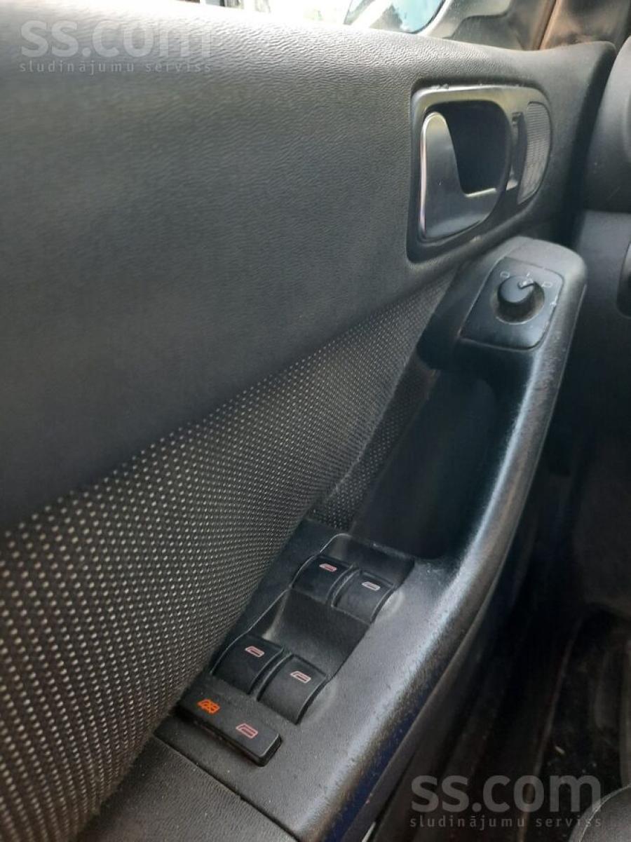 Grey Audi A3 2001 in Madona, with an engine capacity of 1.90 L and mileage of 373 thousand km for 1500 €, photo 7 on AUTOMOTO.COM.LV
