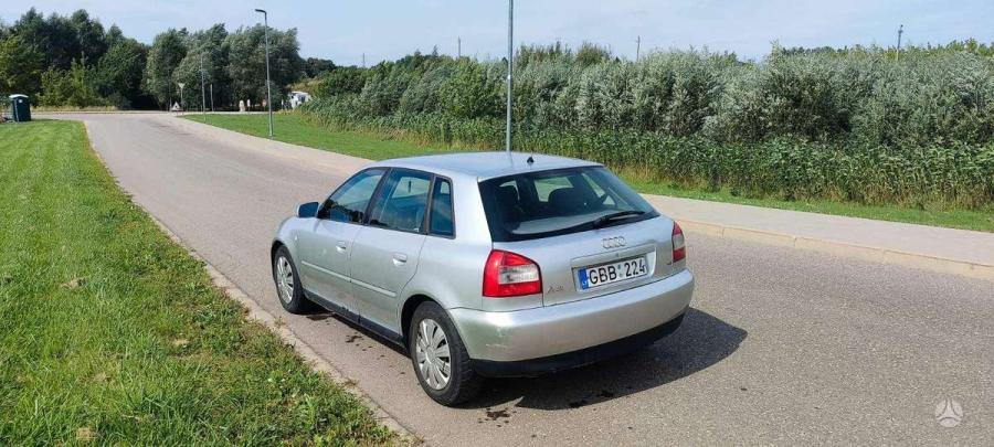 Pelēks Audi A3 2001 Viļņa, ar dzinēja tilpumu 1.60 L un nobraukumu 285 tūkst. km par 500 €, foto 7 vietnē AUTOMOTO.COM.LV