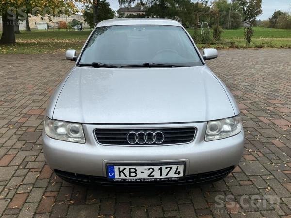 Grey Audi A3 2001 in Jelgava, with an engine capacity of 1.60 L and mileage of 163 thousand km for 1390 €, photo 1 on AUTOMOTO.COM.LV