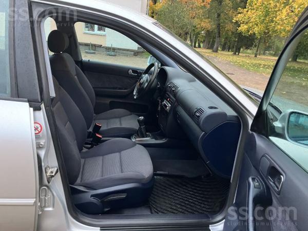 Grey Audi A3 2001 in Jelgava, with an engine capacity of 1.60 L and mileage of 163 thousand km for 1390 €, photo 9 on AUTOMOTO.COM.LV