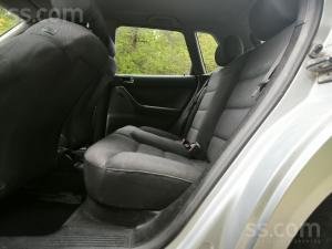 Pelēks Audi A3 2002 Jēkabpils, ar dzinēja tilpumu 1.60 L un nobraukumu 289 tūkst. km par 1300 €, foto 9 vietnē AUTOMOTO.COM.LV