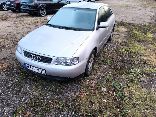 Grey Audi A3 2002 in Vilnius, with an engine capacity of 1.60 L and mileage of 270 thousand km for 1000 €, photo 1 on AUTOMOTO.COM.LV