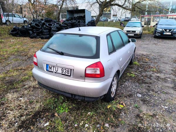 Grey Audi A3 2002 in Vilnius, with an engine capacity of 1.60 L and mileage of 270 thousand km for 1000 €, photo 3 on AUTOMOTO.COM.LV
