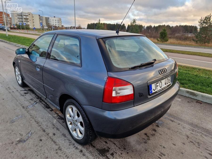 Grey Audi A3 2002 in Gargzdai, with an engine capacity of 1.60 L and mileage of 1 thousand km for 350 €, photo 4 on AUTOMOTO.COM.LV