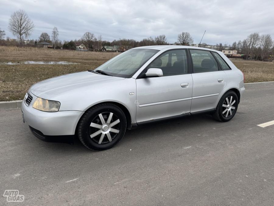 Grey Audi A3 2002 in Siauliai, with an engine capacity of 1.80 L and mileage of 192 thousand km for 1850 €, photo 5 on AUTOMOTO.COM.LV