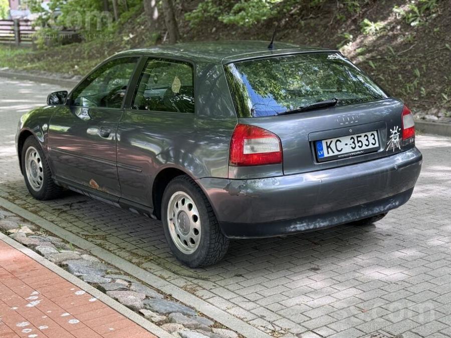 Grey Audi A3 2002 in Bauska, with an engine capacity of 1.90 L and mileage of 437 thousand km for 1000 €, photo 5 on AUTOMOTO.COM.LV