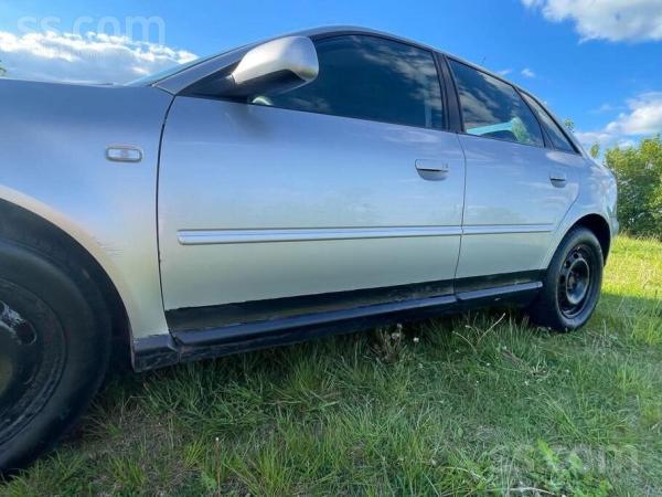 Grey Audi A3 2002 in Preili, with an engine capacity of 1.90 L and mileage of 273 thousand km for 1100 €, photo 4 on AUTOMOTO.COM.LV