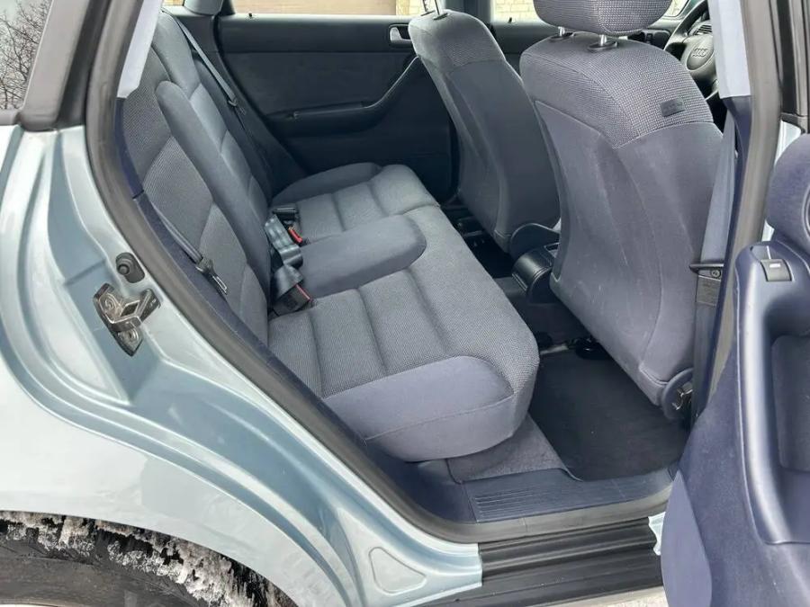 Pelēks Audi A3 2002 Limbaži, ar dzinēja tilpumu 1.60 L un nobraukumu 81 tūkst. km par 3150 €, foto 9 vietnē AUTOMOTO.COM.LV