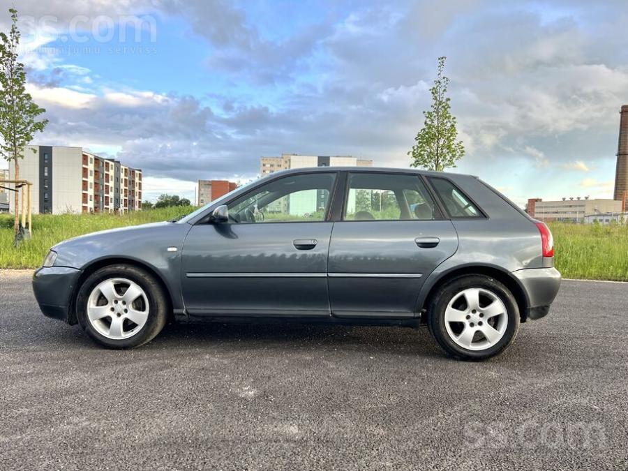 Grey Audi A3 2002 in Jelgava, with an engine capacity of 1.90 L and mileage of 318 thousand km for 1560 €, photo 4 on AUTOMOTO.COM.LV