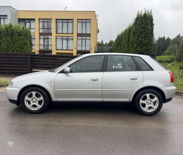Pelēks Audi A3 2002 Viļņa, ar dzinēja tilpumu 1.60 L un nobraukumu 250 tūkst. km par 1650 €, foto 5 vietnē AUTOMOTO.COM.LV