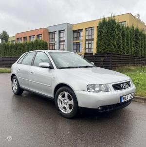 Pelēks Audi A3 2002 Viļņa, ar dzinēja tilpumu 1.60 L un nobraukumu 250 tūkst. km par 1499 €, foto  vietnē AUTOMOTO.COM.LV