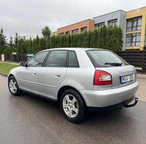 Grey Audi A3 2002 in Vilnius, with an engine capacity of 1.60 L and mileage of 250 thousand km for 1499 €, photo 4 on AUTOMOTO.COM.LV