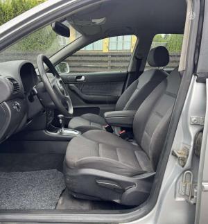 Grey Audi A3 2002 in Vilnius, with an engine capacity of 1.60 L and mileage of 250 thousand km for 1499 €, photo 14 on AUTOMOTO.COM.LV