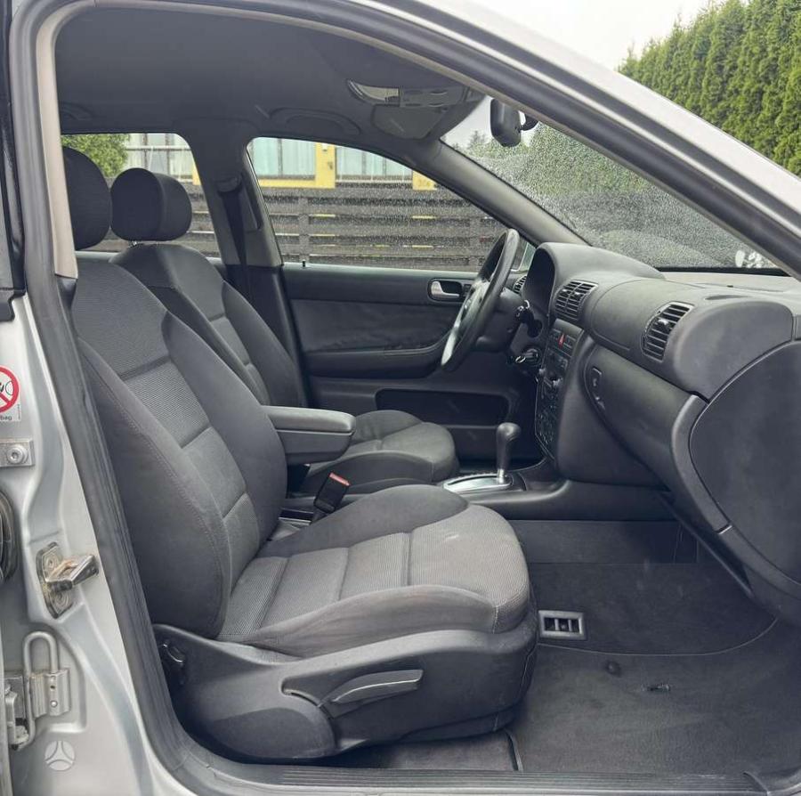 Grey Audi A3 2002 in Vilnius, with an engine capacity of 1.60 L and mileage of 250 thousand km for 1499 €, photo 15 on AUTOMOTO.COM.LV