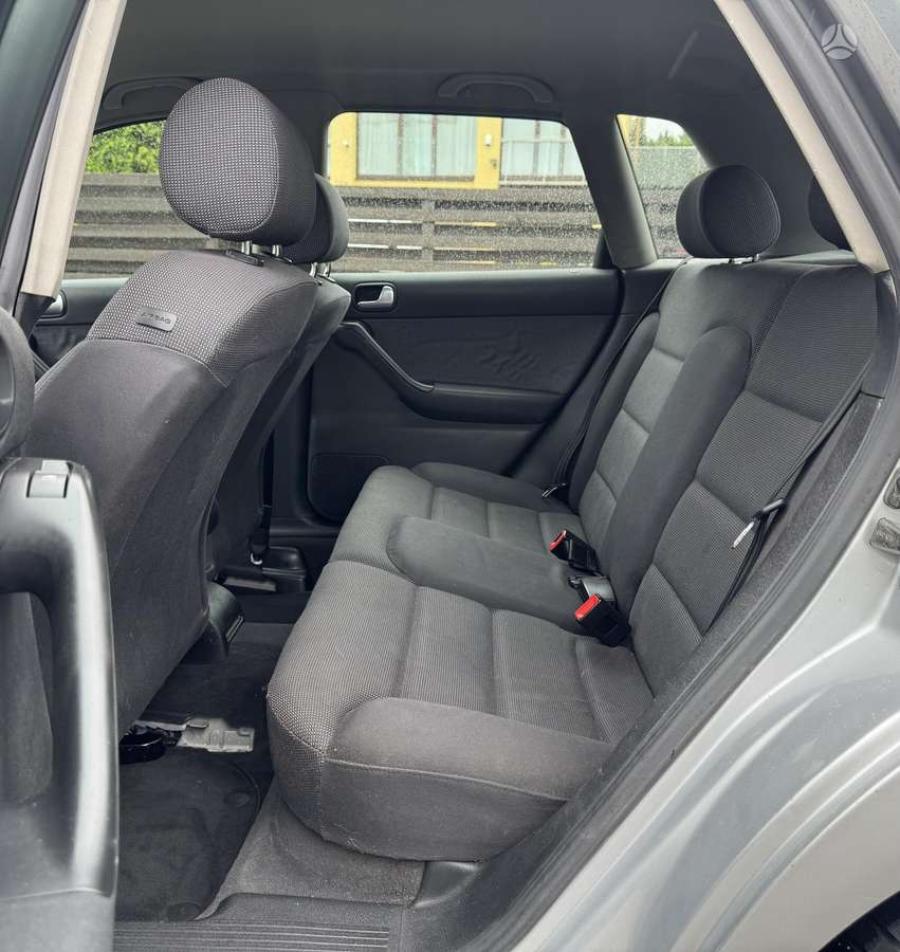 Grey Audi A3 2002 in Vilnius, with an engine capacity of 1.60 L and mileage of 250 thousand km for 1499 €, photo 17 on AUTOMOTO.COM.LV