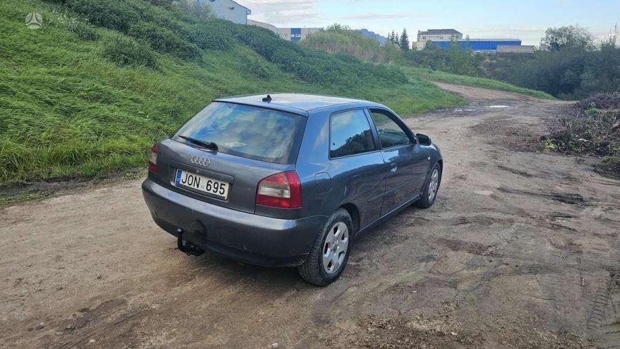 Pelēks Audi A3 2002 Kauņa, ar dzinēja tilpumu 1.90 L un nobraukumu 415 tūkst. km par 1250 €, foto 4 vietnē AUTOMOTO.COM.LV