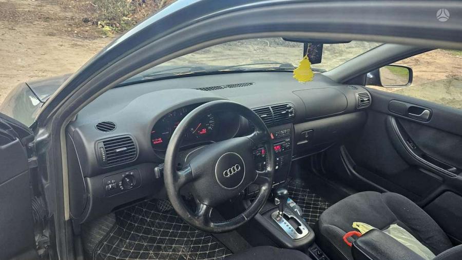 Pelēks Audi A3 2002 Kauņa, ar dzinēja tilpumu 1.90 L un nobraukumu 415 tūkst. km par 1250 €, foto 8 vietnē AUTOMOTO.COM.LV
