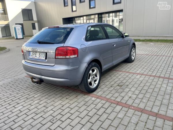 Pelēks Audi A3 2003 Viļņa, ar dzinēja tilpumu 2.00 L un nobraukumu 397 tūkst. km par 2100 €, foto 2 vietnē AUTOMOTO.COM.LV