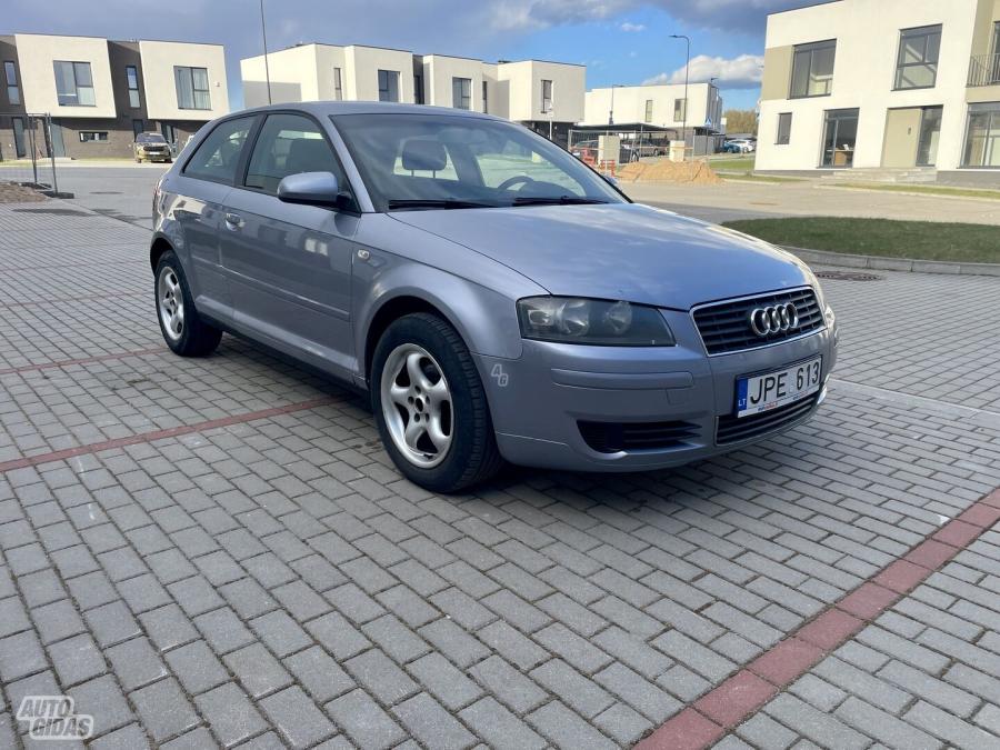 Pelēks Audi A3 2003 Viļņa, ar dzinēja tilpumu 2.00 L un nobraukumu 397 tūkst. km par 2100 €, foto 4 vietnē AUTOMOTO.COM.LV