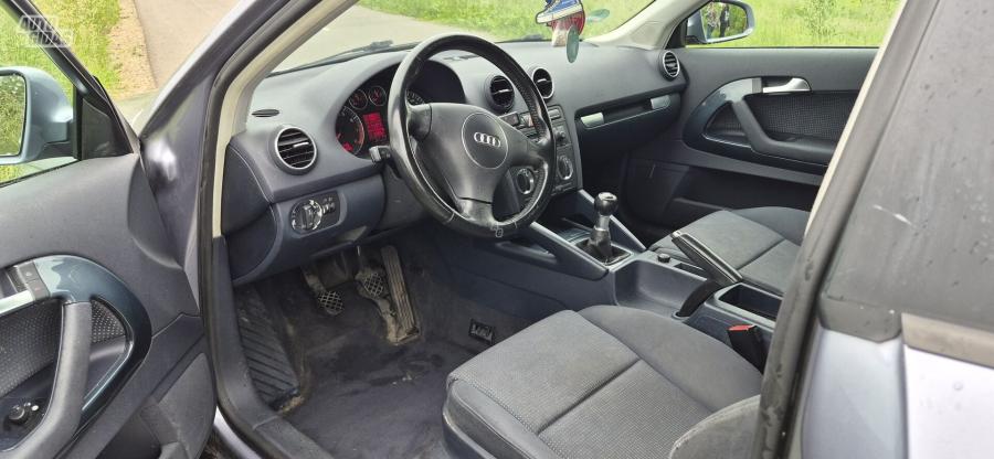 Grey Audi A3 2003 in Kaunas, with an engine capacity of 2.00 L and mileage of 227 thousand km for 1050 €, photo 6 on AUTOMOTO.COM.LV