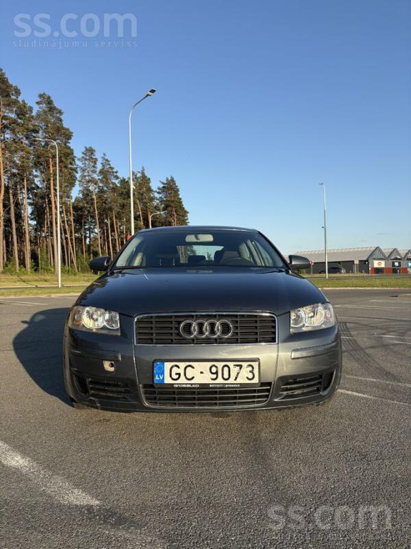Pelēks Audi A3 2003 Rīga, ar dzinēja tilpumu 1.60 L un nobraukumu 232 tūkst. km par 1100 €, foto 1 vietnē AUTOMOTO.COM.LV