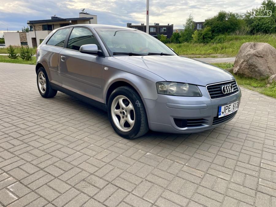 Grey Audi A3 2003 in Vilnius, with an engine capacity of 2.00 L and mileage of 393 thousand km for 1650 €, photo 4 on AUTOMOTO.COM.LV