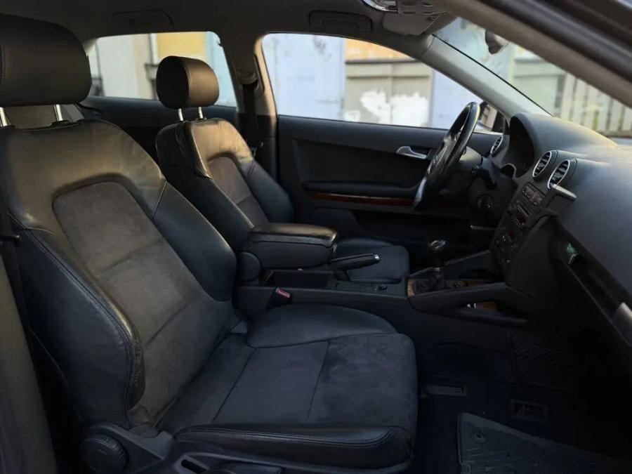 Grey Audi A3 2003 in Cesis, with an engine capacity of 2.00 L and mileage of 319 thousand km for 1990 €, photo 15 on AUTOMOTO.COM.LV