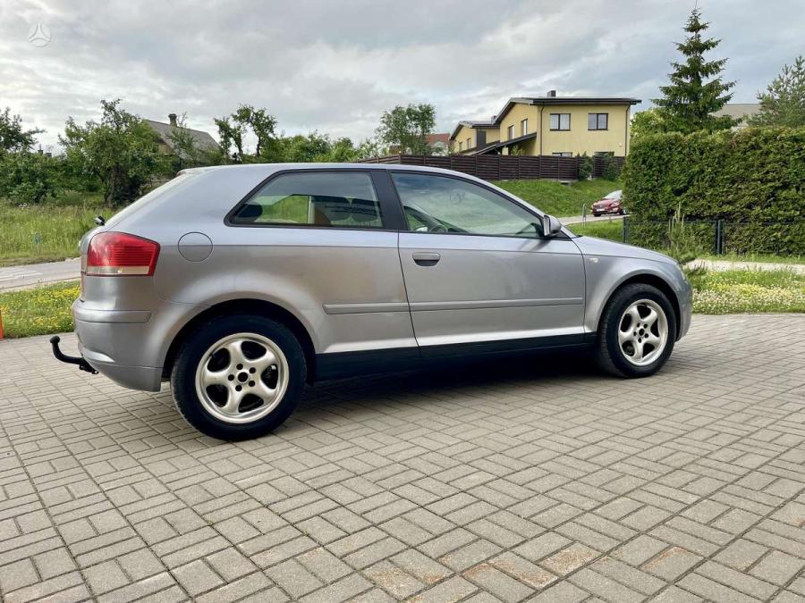 Grey Audi A3 2003 in Vilnius, with an engine capacity of 1.97 L and mileage of 393 thousand km for 1500 €, photo 8 on AUTOMOTO.COM.LV