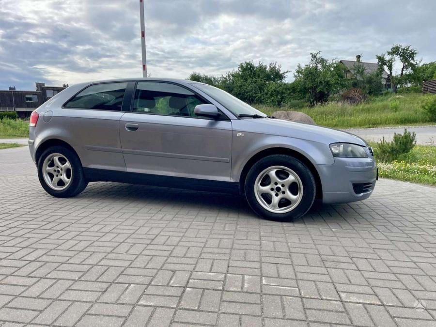 Grey Audi A3 2003 in Vilnius, with an engine capacity of 1.97 L and mileage of 393 thousand km for 1500 €, photo 9 on AUTOMOTO.COM.LV