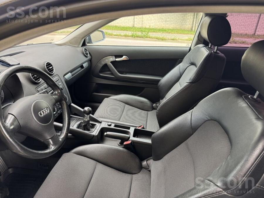 Grey Audi A3 2003 in Jelgava, with an engine capacity of 1.60 L and mileage of 367 thousand km for 1380 €, photo 9 on AUTOMOTO.COM.LV