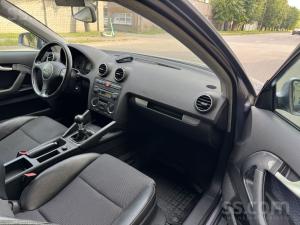 Grey Audi A3 2003 in Jelgava, with an engine capacity of 1.60 L and mileage of 367 thousand km for 1380 €, photo 10 on AUTOMOTO.COM.LV