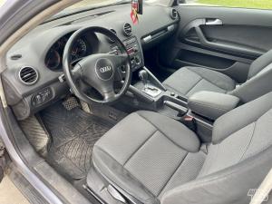 Grey Audi A3 2003 in Vilnius, with an engine capacity of 2.00 L and mileage of 393 thousand km for 1500 €, photo 12 on AUTOMOTO.COM.LV