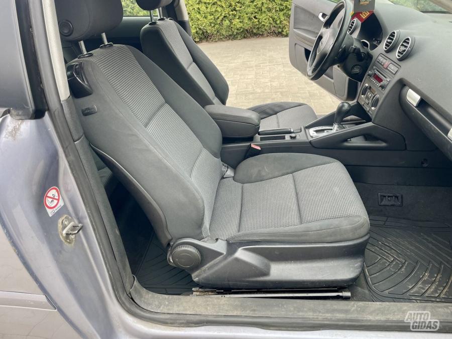 Grey Audi A3 2003 in Vilnius, with an engine capacity of 2.00 L and mileage of 393 thousand km for 1500 €, photo 15 on AUTOMOTO.COM.LV