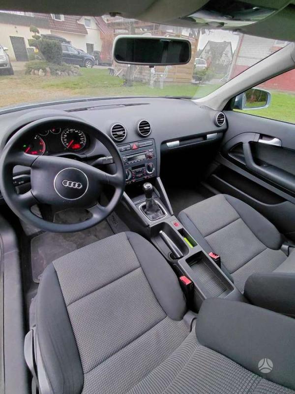 Pelēks Audi A3 2004 Klaipėda, ar dzinēja tilpumu 2.00 L un nobraukumu 295 tūkst. km par 2000 €, foto 5 vietnē AUTOMOTO.COM.LV