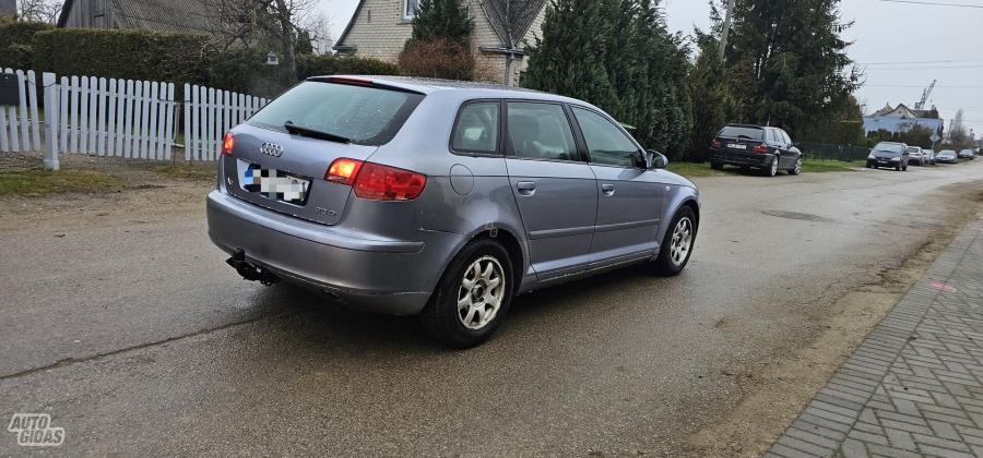 Pelēks Audi A3 2004 Kauņa, ar dzinēja tilpumu 2.00 L un nobraukumu 334 tūkst. km par 1450 €, foto 5 vietnē AUTOMOTO.COM.LV